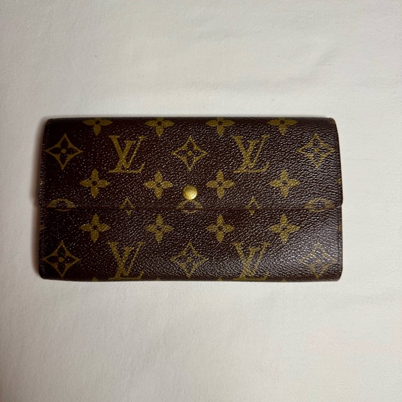Louis Vuitton | Bags | Vintage Louis Vuitton Monogram Sarah Long Wallet ...
